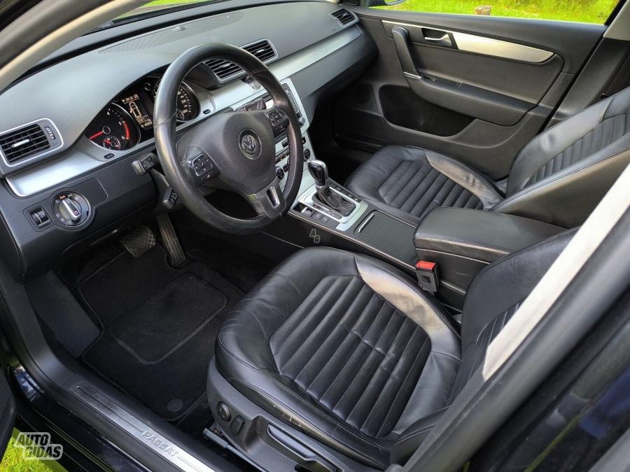 Black Volkswagen Passat 2013 in Vilnius, with an engine capacity of 2.00 L and mileage of 317 thousand km for 5500 €, photo 16 on AUTOMOTO.COM.LV