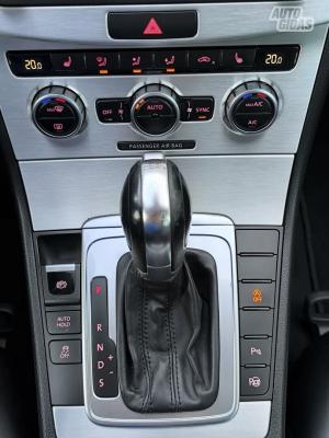 Black Volkswagen Passat 2013 in Vilnius, with an engine capacity of 2.00 L and mileage of 317 thousand km for 5500 €, photo 31 on AUTOMOTO.COM.LV