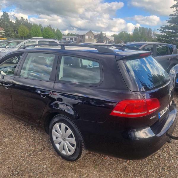 Melns Volkswagen Passat 2013 Utena, ar dzinēja tilpumu 1.60 L un nobraukumu 223 tūkst. km par 5300 €, foto 3 vietnē AUTOMOTO.COM.LV