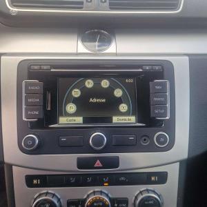 Black Volkswagen Passat 2013 in Utena, with an engine capacity of 1.60 L and mileage of 223 thousand km for 5300 €, photo 12 on AUTOMOTO.COM.LV