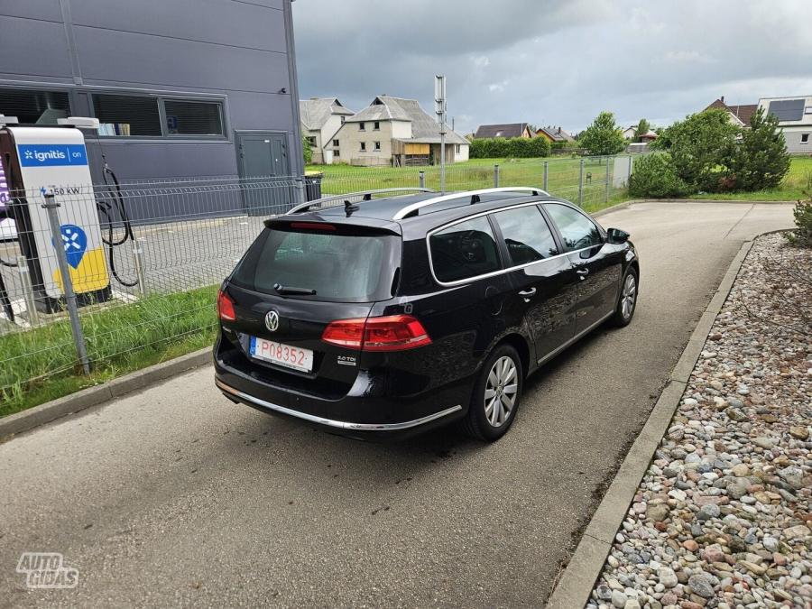 Melns Volkswagen Passat 2013 Kluonaliai, ar dzinēja tilpumu 2.00 L un nobraukumu 295 tūkst. km par 5599 €, foto 16 vietnē AUTOMOTO.COM.LV