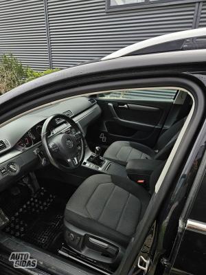 Melns Volkswagen Passat 2013 Kluonaliai, ar dzinēja tilpumu 2.00 L un nobraukumu 295 tūkst. km par 5599 €, foto 19 vietnē AUTOMOTO.COM.LV