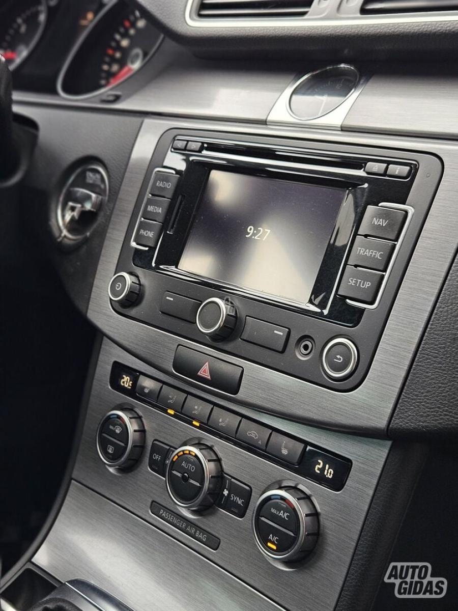 Melns Volkswagen Passat 2013 Kluonaliai, ar dzinēja tilpumu 2.00 L un nobraukumu 295 tūkst. km par 5599 €, foto 25 vietnē AUTOMOTO.COM.LV