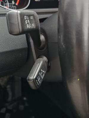 Melns Volkswagen Passat 2013 Kluonaliai, ar dzinēja tilpumu 2.00 L un nobraukumu 295 tūkst. km par 5599 €, foto 26 vietnē AUTOMOTO.COM.LV