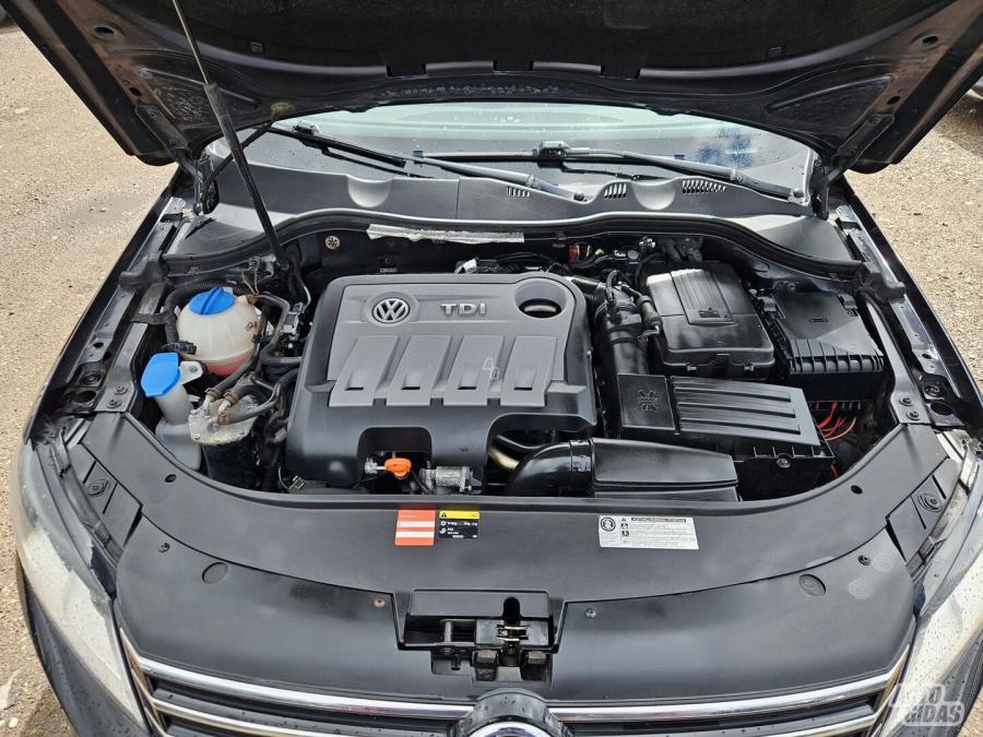 Melns Volkswagen Passat 2013 Kluonaliai, ar dzinēja tilpumu 2.00 L un nobraukumu 295 tūkst. km par 5599 €, foto 28 vietnē AUTOMOTO.COM.LV