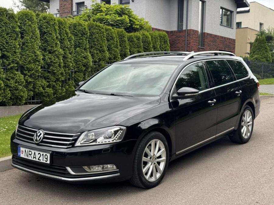 Melns Volkswagen Passat 2013 Viļņa, ar dzinēja tilpumu 1.97 L un nobraukumu 275 tūkst. km par 6550 €, foto 4 vietnē AUTOMOTO.COM.LV