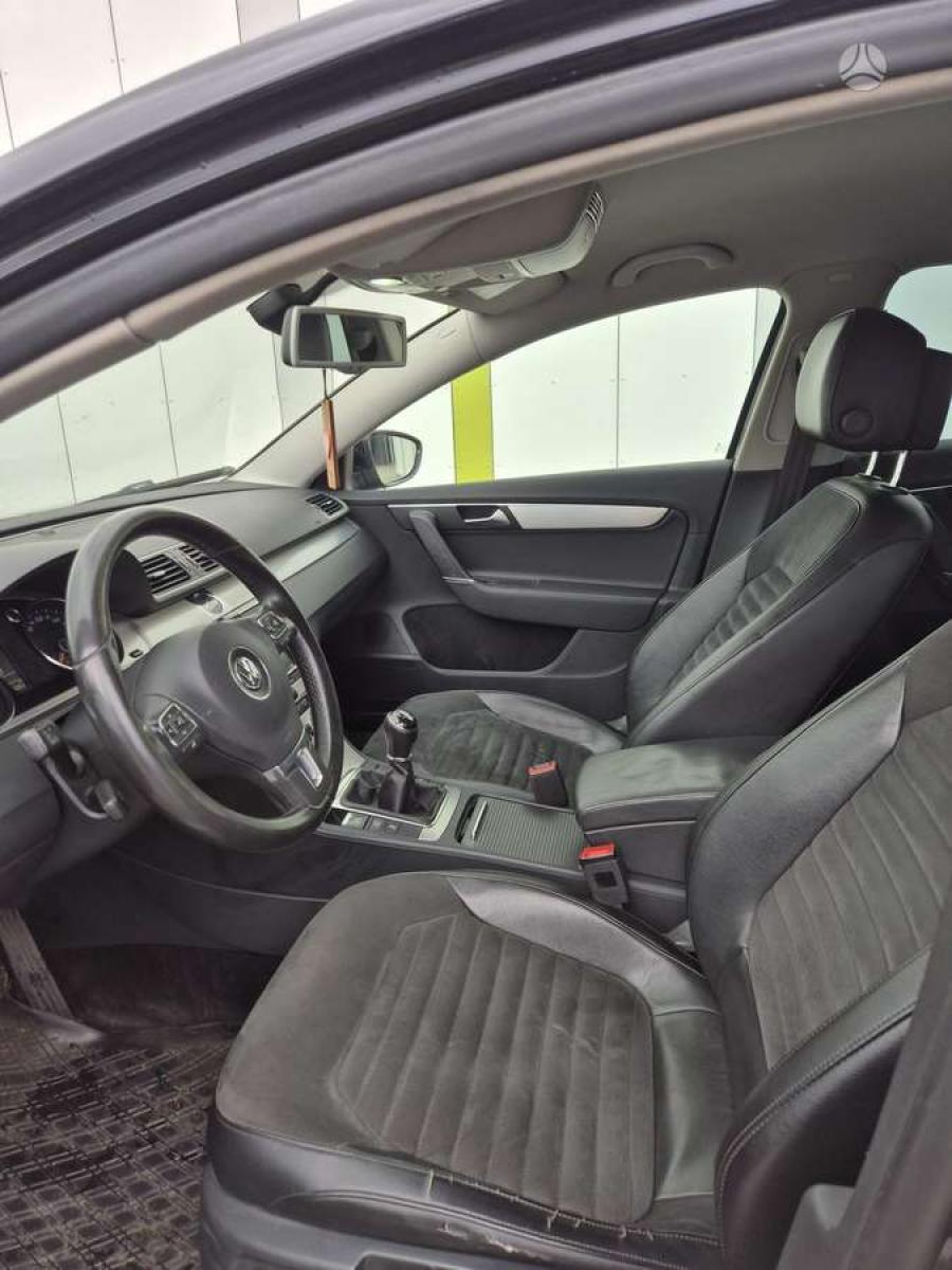 Melns Volkswagen Passat 2013 Raseiniai, ar dzinēja tilpumu 1.97 L un nobraukumu 495 tūkst. km par 4199 €, foto 13 vietnē AUTOMOTO.COM.LV