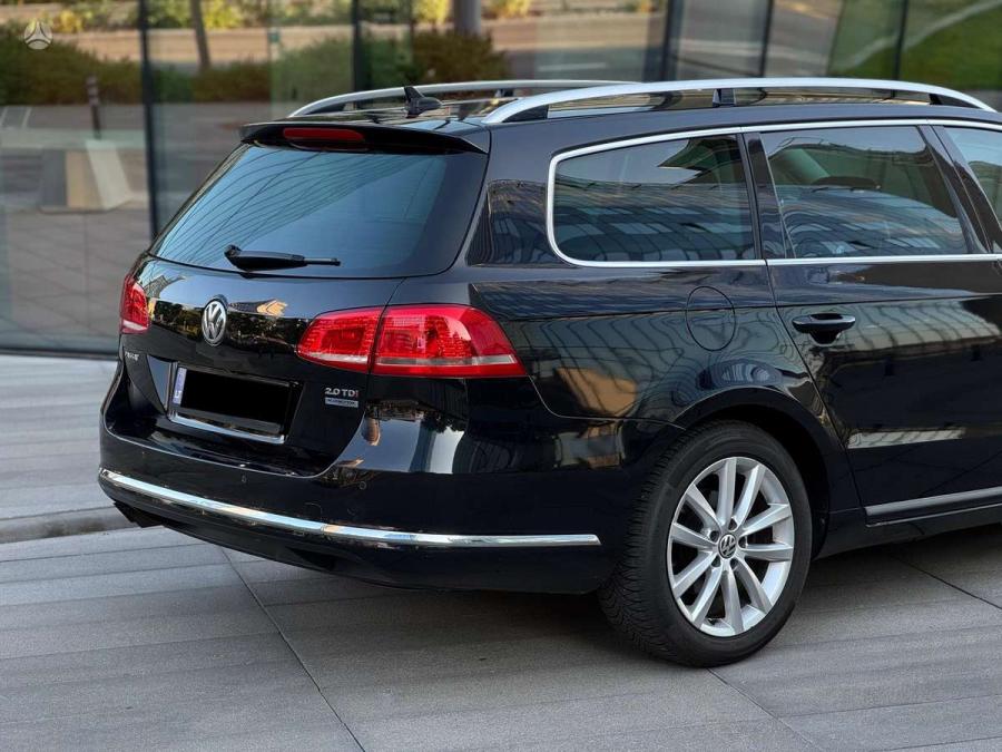 Melns Volkswagen Passat 2013 Viļņa, ar dzinēja tilpumu 1.97 L un nobraukumu 286 tūkst. km par 6250 €, foto 8 vietnē AUTOMOTO.COM.LV