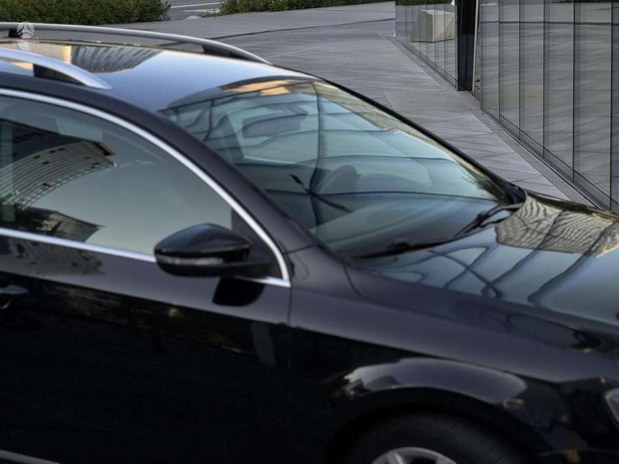 Melns Volkswagen Passat 2013 Viļņa, ar dzinēja tilpumu 1.97 L un nobraukumu 286 tūkst. km par 6250 €, foto 26 vietnē AUTOMOTO.COM.LV