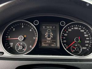 Melns Volkswagen Passat 2013 Jonava, ar dzinēja tilpumu 1.97 L un nobraukumu 281 tūkst. km par 4999 €, foto 21 vietnē AUTOMOTO.COM.LV