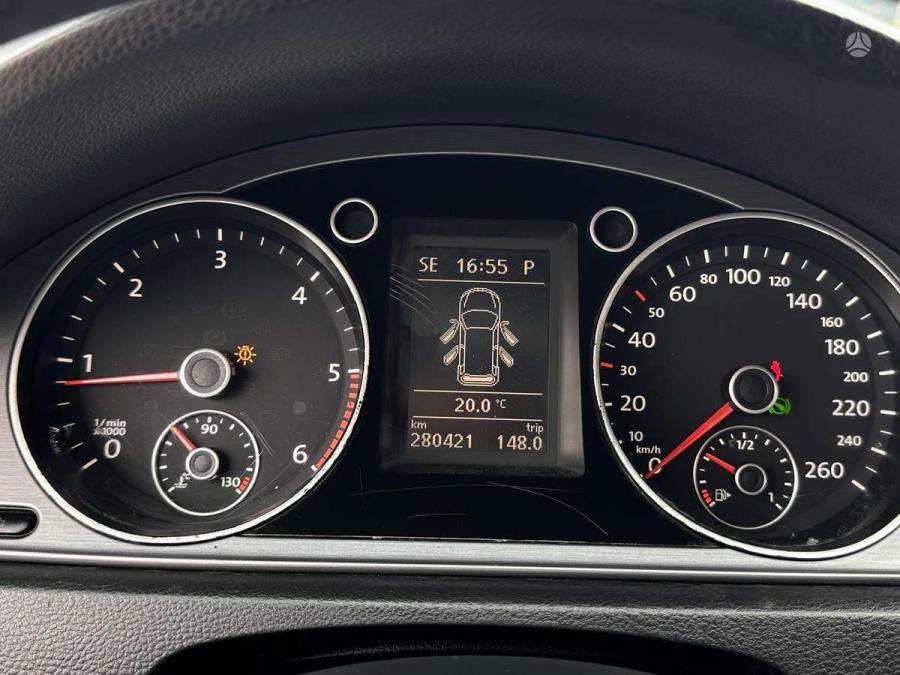 Melns Volkswagen Passat 2013 Jonava, ar dzinēja tilpumu 1.97 L un nobraukumu 281 tūkst. km par 4999 €, foto 21 vietnē AUTOMOTO.COM.LV