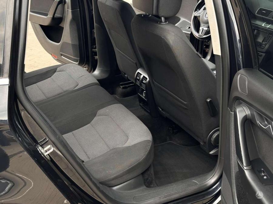 Melns Volkswagen Passat 2013 Jonava, ar dzinēja tilpumu 1.97 L un nobraukumu 281 tūkst. km par 4999 €, foto 29 vietnē AUTOMOTO.COM.LV