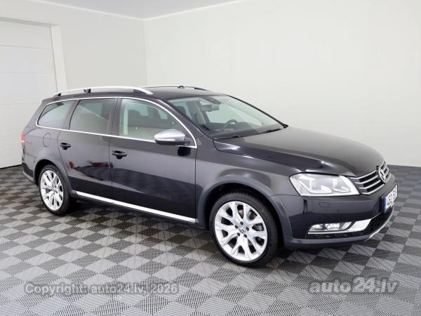 Melns Volkswagen Passat 2013 Tallina, ar dzinēja tilpumu 2.00 L un nobraukumu 267 tūkst. km par 3999 €, foto 1 vietnē AUTOMOTO.COM.LV