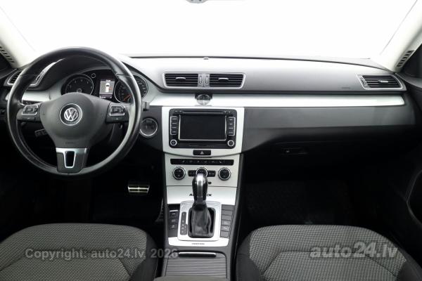 Melns Volkswagen Passat 2013 Tallina, ar dzinēja tilpumu 2.00 L un nobraukumu 267 tūkst. km par 3999 €, foto 5 vietnē AUTOMOTO.COM.LV