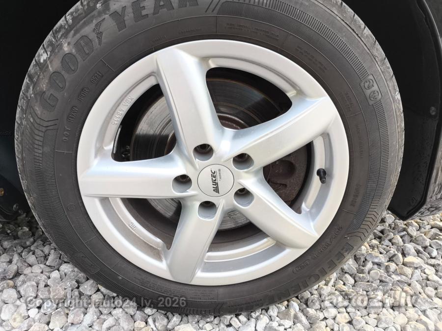 Melns Volkswagen Passat 2013 Tartu, ar dzinēja tilpumu 2.00 L un nobraukumu 307 tūkst. km par 7990 €, foto 17 vietnē AUTOMOTO.COM.LV
