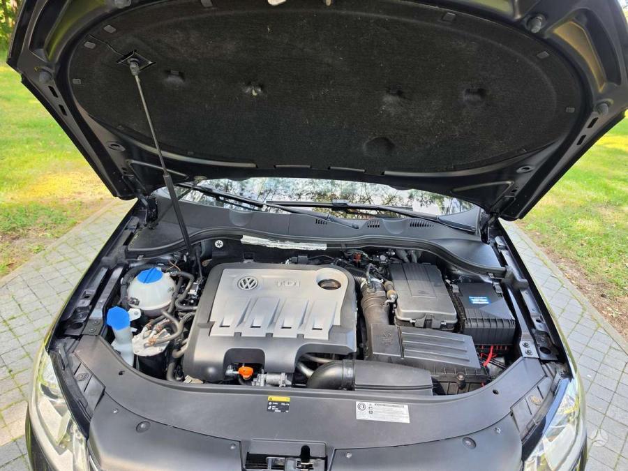 Black Volkswagen Passat 2013 in Prienai, with an engine capacity of 2.00 L and mileage of 272 thousand km for 5199 €, photo 18 on AUTOMOTO.COM.LV
