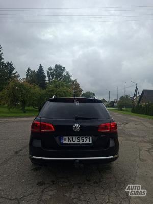 Black Volkswagen Passat 2013 in Siauliai, with an engine capacity of 2.00 L and mileage of 281 thousand km for 4250 €, photo 7 on AUTOMOTO.COM.LV