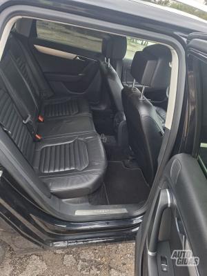 Black Volkswagen Passat 2013 in Siauliai, with an engine capacity of 2.00 L and mileage of 281 thousand km for 4250 €, photo 10 on AUTOMOTO.COM.LV