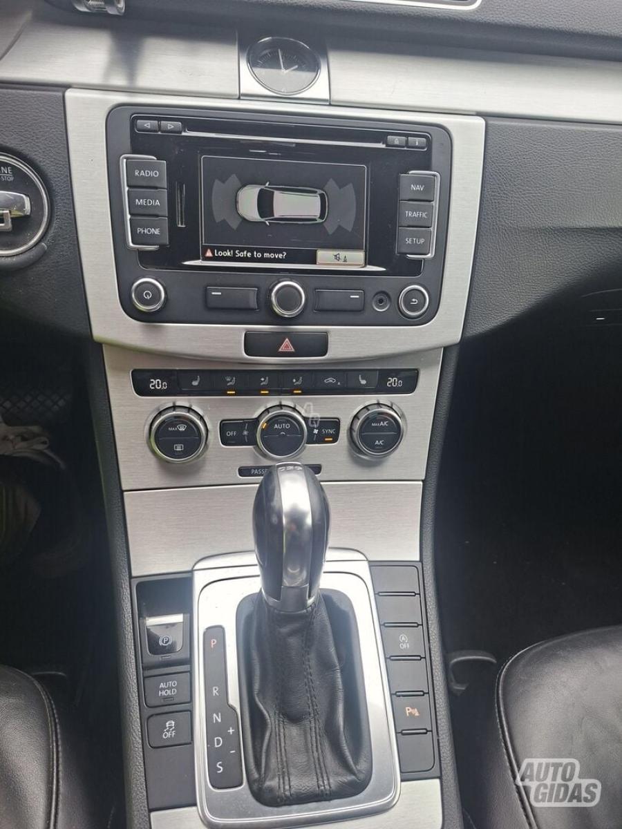 Black Volkswagen Passat 2013 in Siauliai, with an engine capacity of 2.00 L and mileage of 281 thousand km for 4250 €, photo 17 on AUTOMOTO.COM.LV
