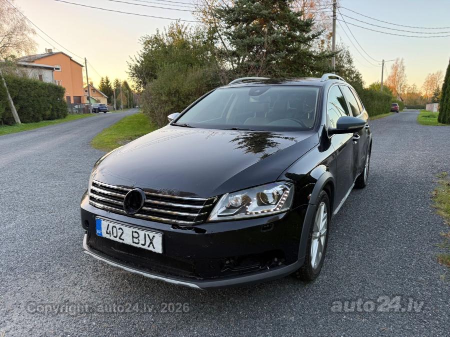 Black Volkswagen Passat 2013 in Tallinn, with an engine capacity of 2.00 L and mileage of 353 thousand km for 2900 €, photo 5 on AUTOMOTO.COM.LV