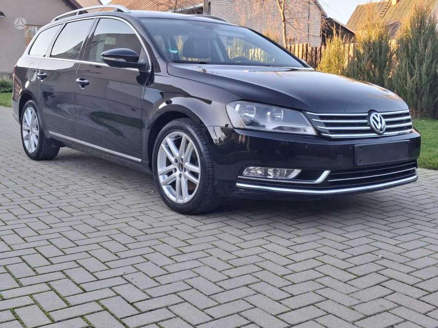 Black Volkswagen Passat 2014 in Marijampole, with an engine capacity of 2.00 L and mileage of 2573 thousand km for 5800 €, photo 3 on AUTOMOTO.COM.LV