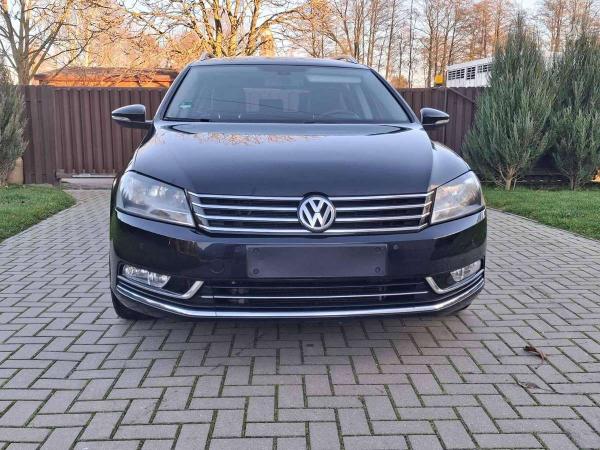 Melns Volkswagen Passat 2014 Marijampole, ar dzinēja tilpumu 2.00 L un nobraukumu 2573 tūkst. km par 5800 €, foto 4 vietnē AUTOMOTO.COM.LV