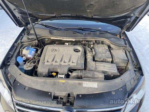 Melns Volkswagen Passat 2014 Viljandi, ar dzinēja tilpumu 2.00 L un nobraukumu 265 tūkst. km par 6990 €, foto 11 vietnē AUTOMOTO.COM.LV