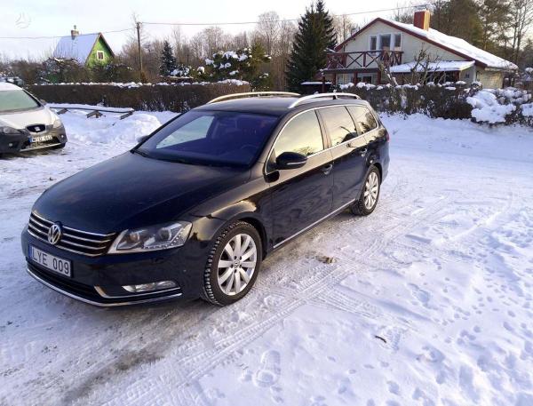 Melns Volkswagen Passat 2014 Kretinga, ar dzinēja tilpumu 2.00 L un nobraukumu 335 tūkst. km par 5800 €, foto 4 vietnē AUTOMOTO.COM.LV