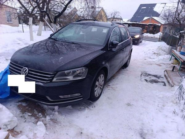Melns Volkswagen Passat 2014 Kauņa, ar dzinēja tilpumu 1.60 L un nobraukumu 290 tūkst. km par 1650 €, foto 1 vietnē AUTOMOTO.COM.LV