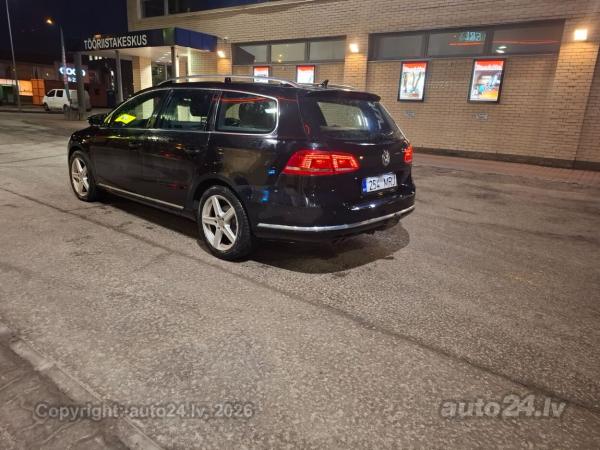 Black Volkswagen Passat 2014 in Tallinn, with an engine capacity of 2.00 L and mileage of 250 thousand km for 5750 €, photo 3 on AUTOMOTO.COM.LV