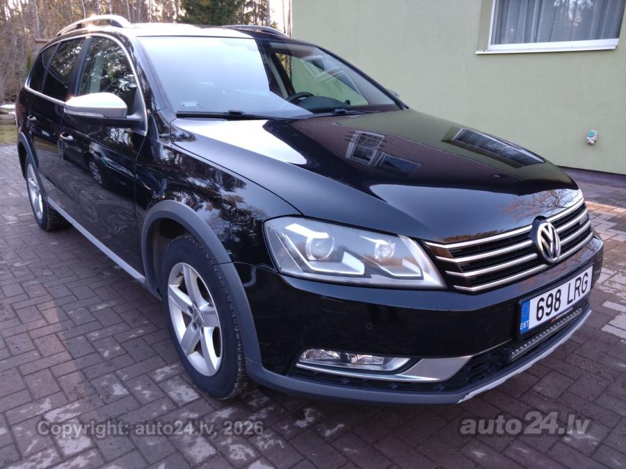 Black Volkswagen Passat 2014 in Tallinn, with an engine capacity of 2.00 L and mileage of 254 thousand km for 9200 €, photo 1 on AUTOMOTO.COM.LV