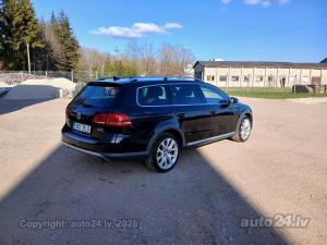 Black Volkswagen Passat 2014 in Tallinn, with an engine capacity of 2.00 L and mileage of 272 thousand km for 7900 €, photo 5 on AUTOMOTO.COM.LV