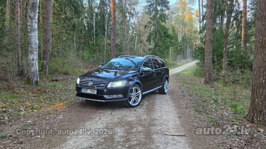 Black Volkswagen Passat 2014 in Elva, with an engine capacity of 2.00 L and mileage of 328 thousand km for 7900 €, photo 9 on AUTOMOTO.COM.LV