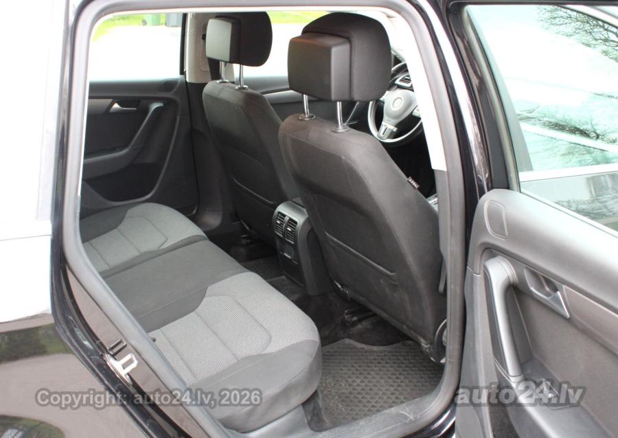 Black Volkswagen Passat 2014 in Rapla, with an engine capacity of 2.00 L and mileage of 155 thousand km for 6595 €, photo 11 on AUTOMOTO.COM.LV