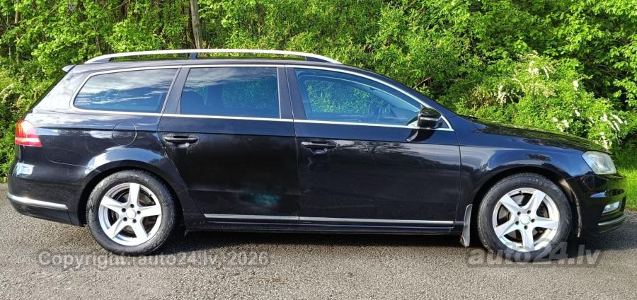 Black Volkswagen Passat 2014 in Tallinn, with an engine capacity of 2.00 L and mileage of 348 thousand km for 3500 €, photo 6 on AUTOMOTO.COM.LV