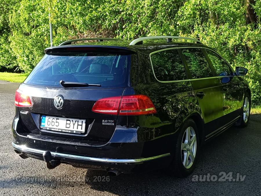 Black Volkswagen Passat 2014 in Tallinn, with an engine capacity of 2.00 L and mileage of 348 thousand km for 3500 €, photo 8 on AUTOMOTO.COM.LV