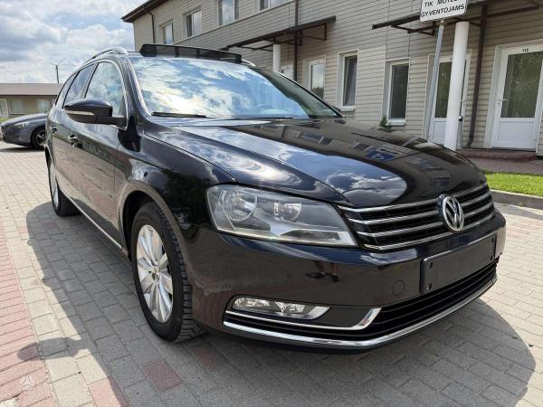 Black Volkswagen Passat 2014 in Vilnius, with an engine capacity of 1.60 L and mileage of 250 thousand km for 6100 €, photo 2 on AUTOMOTO.COM.LV