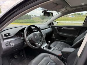 Black Volkswagen Passat 2014 in Vilnius, with an engine capacity of 1.60 L and mileage of 250 thousand km for 6100 €, photo 18 on AUTOMOTO.COM.LV