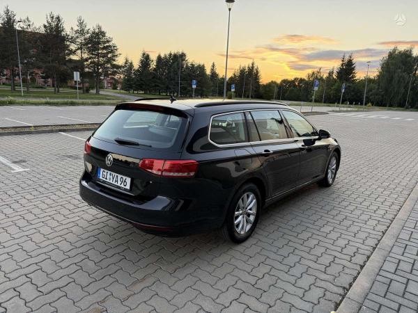 Melns Volkswagen Passat 2014 Panevēža, ar dzinēja tilpumu 1.97 L un nobraukumu 289 tūkst. km par 8600 €, foto 3 vietnē AUTOMOTO.COM.LV