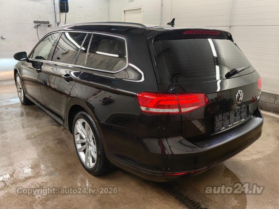 Melns Volkswagen Passat 2014 Viljandi, ar dzinēja tilpumu 2.00 L un nobraukumu 225 tūkst. km par 9490 €, foto 21 vietnē AUTOMOTO.COM.LV