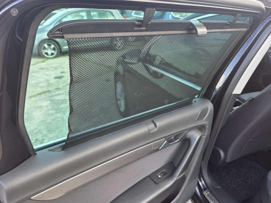 Black Volkswagen Passat 2014 in Utena, with an engine capacity of 2.00 L and mileage of 286 thousand km for 6450 €, photo 12 on AUTOMOTO.COM.LV