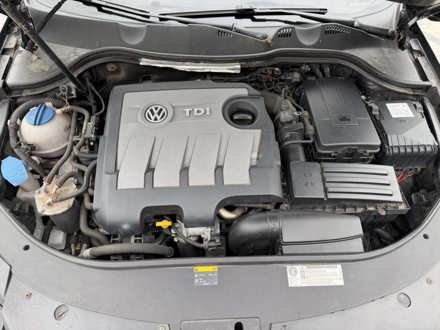 Melns Volkswagen Passat 2014 Šauļi, ar dzinēja tilpumu 1.60 L un nobraukumu 223 tūkst. km par 6999 €, foto 30 vietnē AUTOMOTO.COM.LV