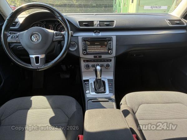 Melns Volkswagen Passat 2014 Tallina, ar dzinēja tilpumu 1.40 L un nobraukumu 220 tūkst. km par 4998 €, foto 6 vietnē AUTOMOTO.COM.LV