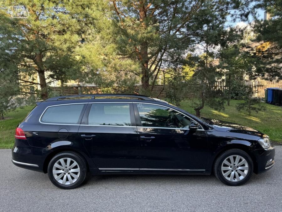 Black Volkswagen Passat 2014 in Marijampole, with an engine capacity of 2.00 L and mileage of 320 thousand km for 5500 €, photo 5 on AUTOMOTO.COM.LV