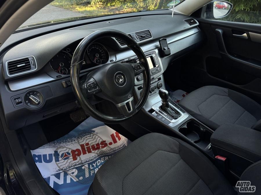 Black Volkswagen Passat 2014 in Marijampole, with an engine capacity of 2.00 L and mileage of 320 thousand km for 5500 €, photo 10 on AUTOMOTO.COM.LV