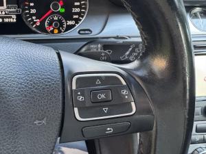 Black Volkswagen Passat 2014 in Marijampole, with an engine capacity of 2.00 L and mileage of 320 thousand km for 5500 €, photo 14 on AUTOMOTO.COM.LV