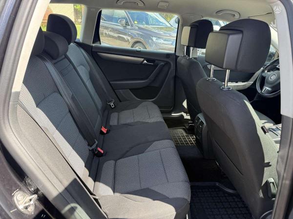 Black Volkswagen Passat 2014 in Telschi, with an engine capacity of 1.97 L and mileage of 333 thousand km for 5100 €, photo 11 on AUTOMOTO.COM.LV