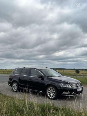 Black Volkswagen Passat 2014 in Jonava, with an engine capacity of 1.97 L and mileage of 355 thousand km for 5000 €, photo 3 on AUTOMOTO.COM.LV