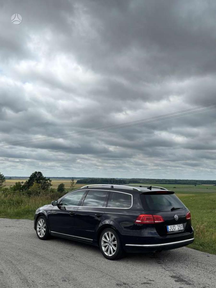 Black Volkswagen Passat 2014 in Jonava, with an engine capacity of 1.97 L and mileage of 355 thousand km for 5000 €, photo 7 on AUTOMOTO.COM.LV