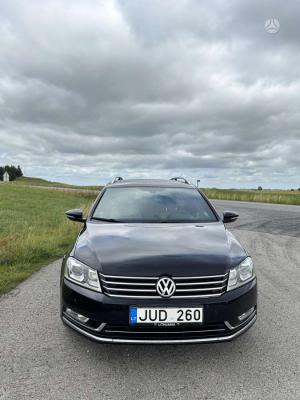 Black Volkswagen Passat 2014 in Jonava, with an engine capacity of 1.97 L and mileage of 355 thousand km for 5000 €, photo 12 on AUTOMOTO.COM.LV